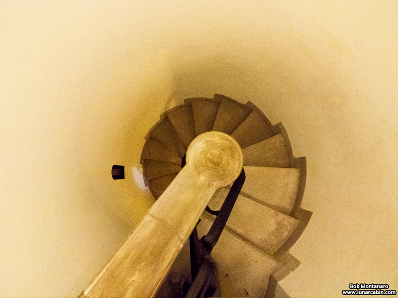 Corkscrew Stairs – Range Tracking